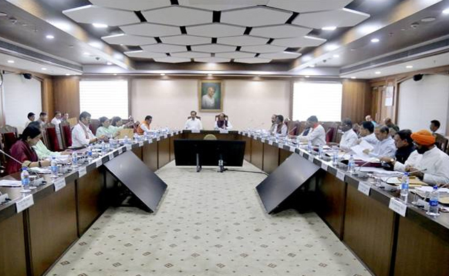 चतुर्थ समयमान वेतनमान की स्वीकृति - The National Mirror