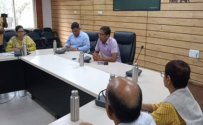 The National Mirror - The News Portal